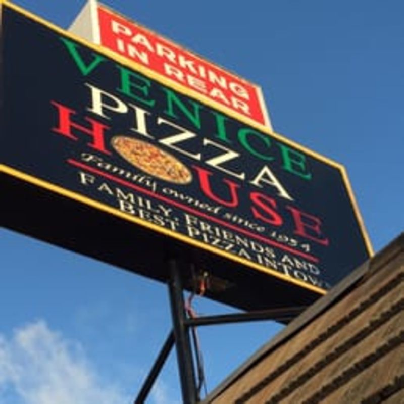 Venice Pizza House - San Diego, CA Restaurant | Menu + Delivery | Seamless