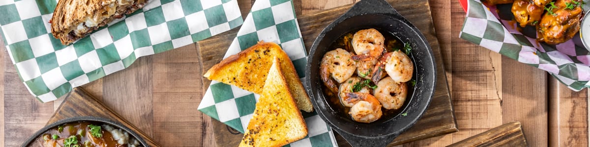 Salty Shamrock Irish Pub Delivery Menu | Order Online | 6186 N U.S. Hwy ...