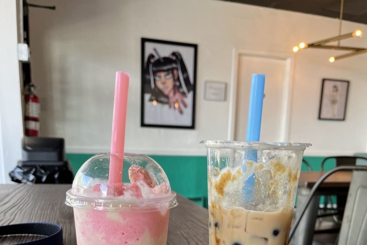 Bougie Boba Tea Bar Brighton Delivery Menu | Order Online | 236 E ...