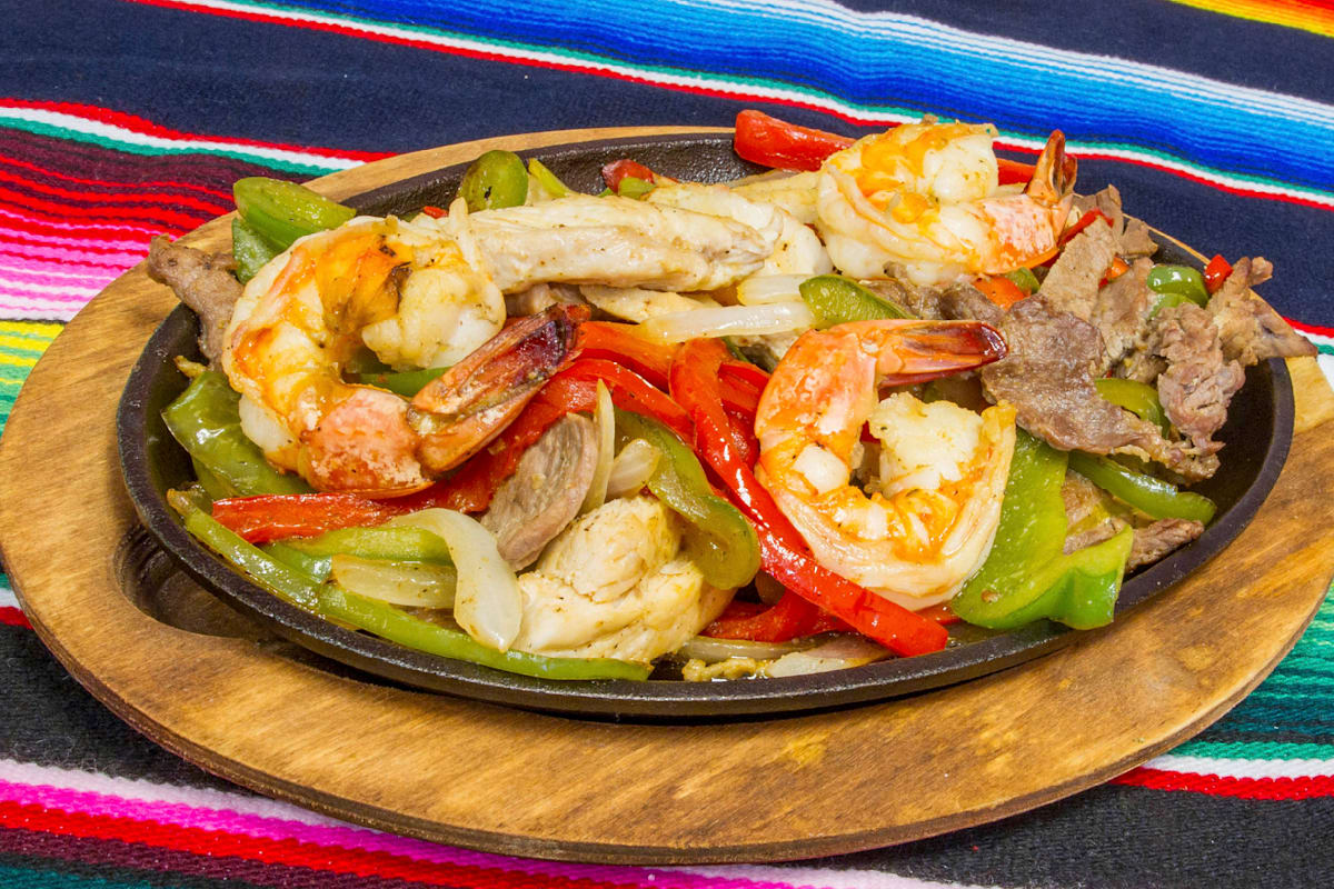 El Chilito Loco Delivery Menu | Order Online | 800 Jackson St ...