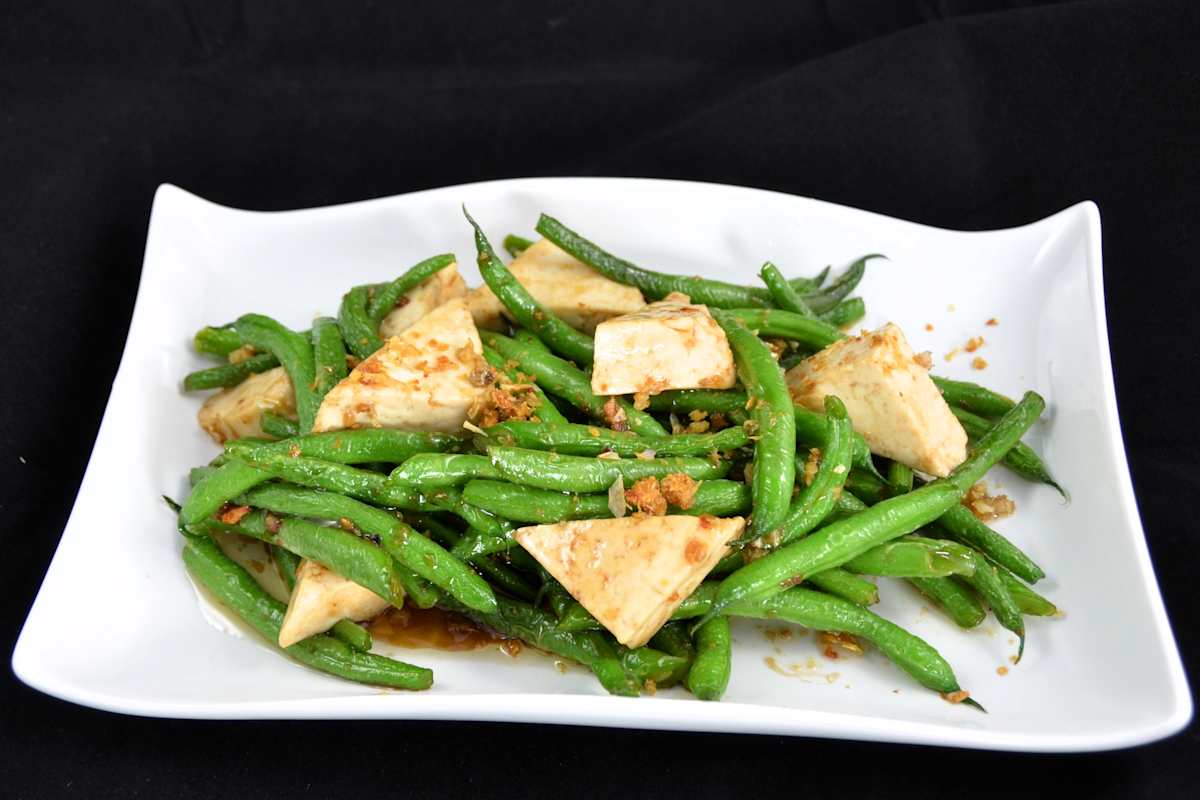MungMee Vegan Thai Delivery Menu | Order Online | 3492 SW Cedar Hills ...