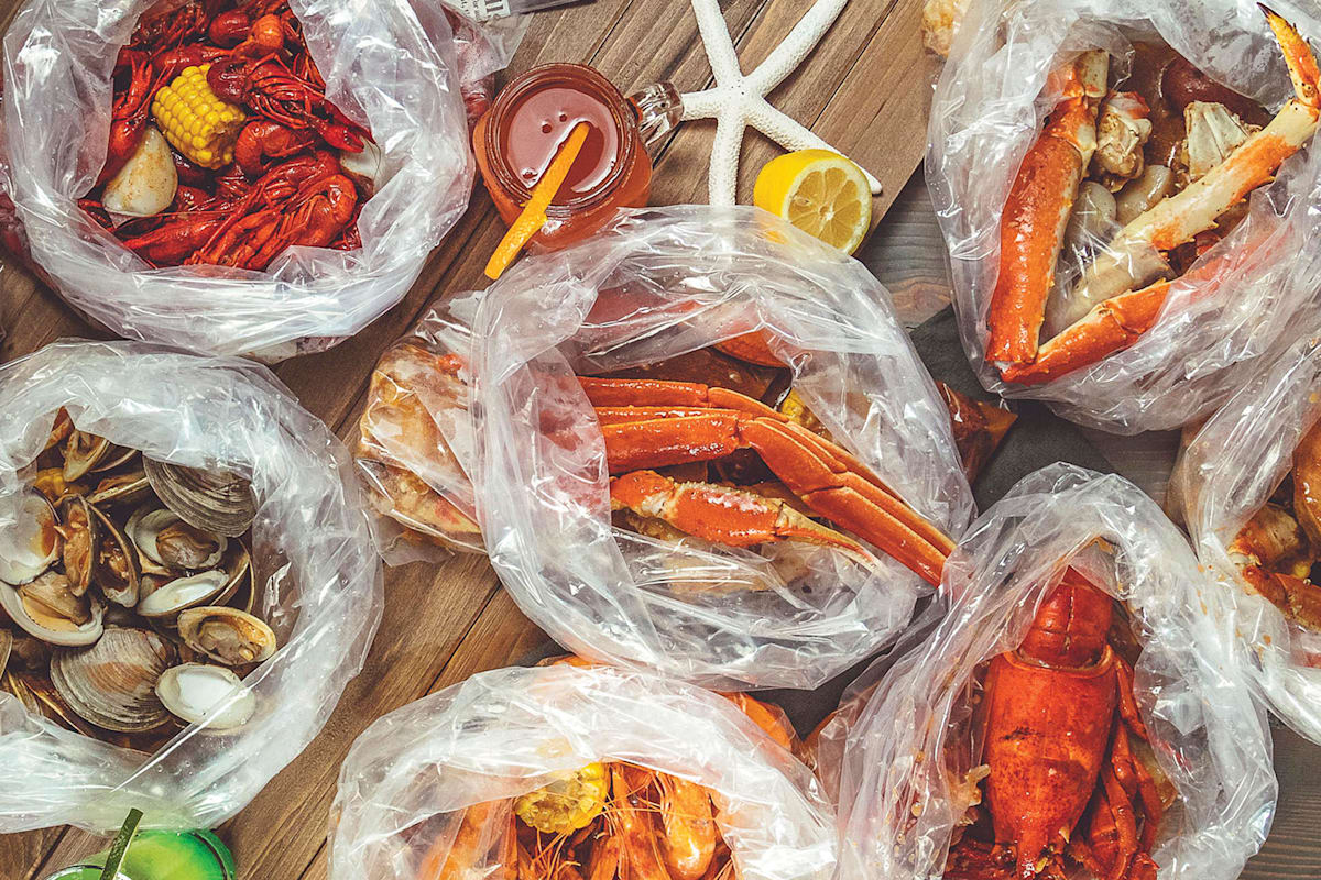 Great Hunter Crab Delivery Menu | Order Online | 8325 U.S. 64 Memphis ...