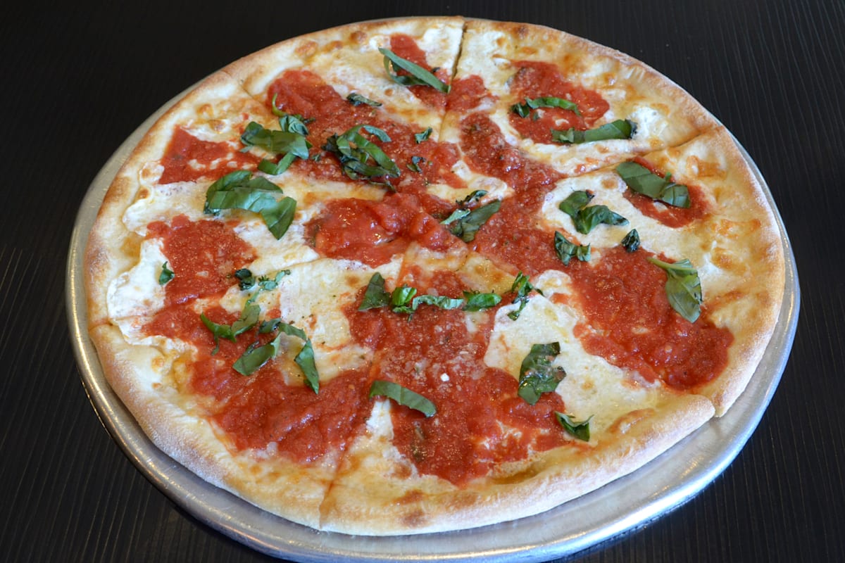 Bellagio Pizza - Farmingdale, NY Restaurant | Menu + Delivery | Seamless