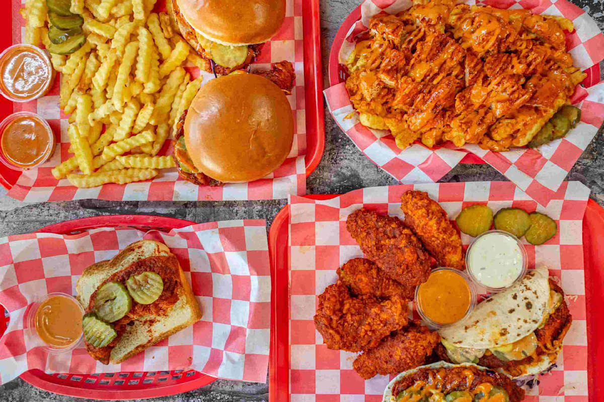 Capital Hot Chicken - Oviedo, FL Restaurant | Menu + Delivery | Seamless