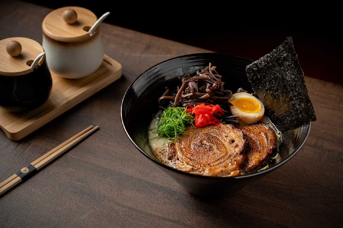 Umai Ramen and Donburi Delivery Menu | Order Online | 1500 Cornerside ...