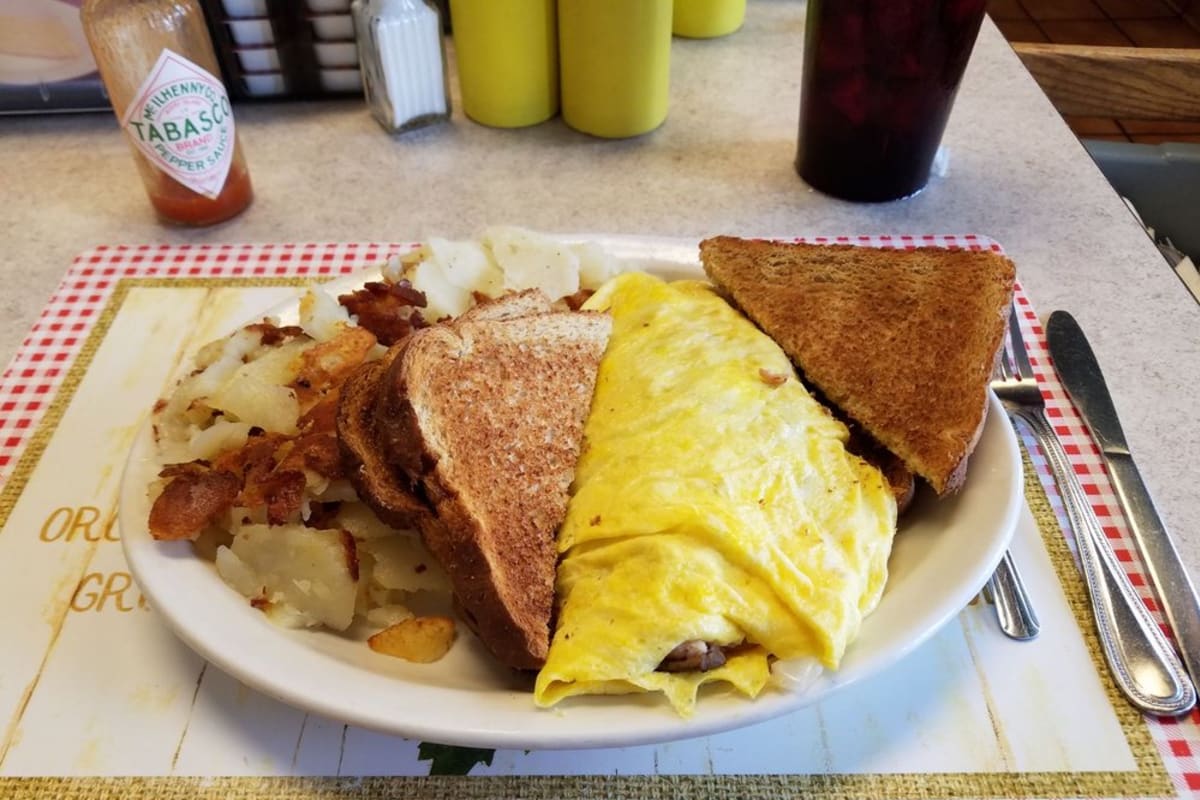 Shellie's Cafe Delivery Menu | Order Online | 1400 Teal Rd Lafayette ...