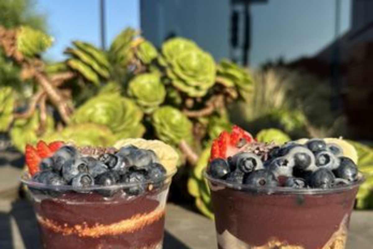 Oakberry Acai - Santa Monica, CA Restaurant | Menu + Delivery | Seamless