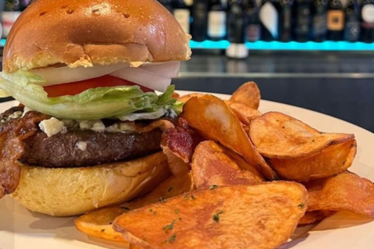 Bayside Burger & Beer Delivery Menu | Order Online | 211 Hancock Bridge ...