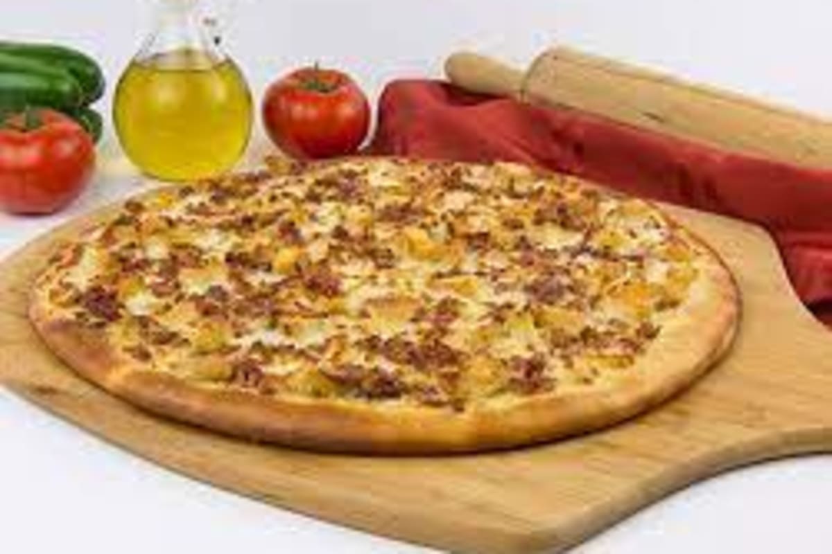 Mama DeLuca's Pizza Delivery Menu | Order Online | 2502 N Dale Mabry ...