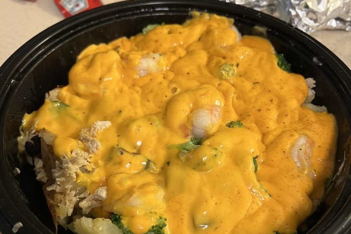 Load-a-Spud Delivery Menu | Order Online | 80 W Michigan Ave Battle ...