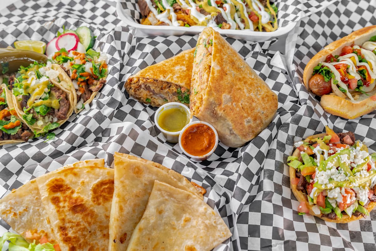 Tacos La Familia - Turner, OR Restaurant | Menu + Delivery | Seamless