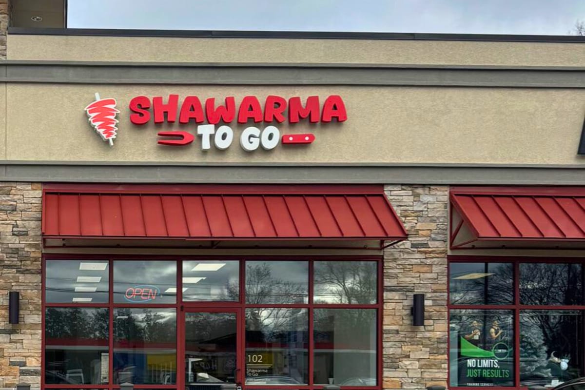 Shawarma To Go Delivery Menu | Order Online | 4000 Summer Ave Memphis ...