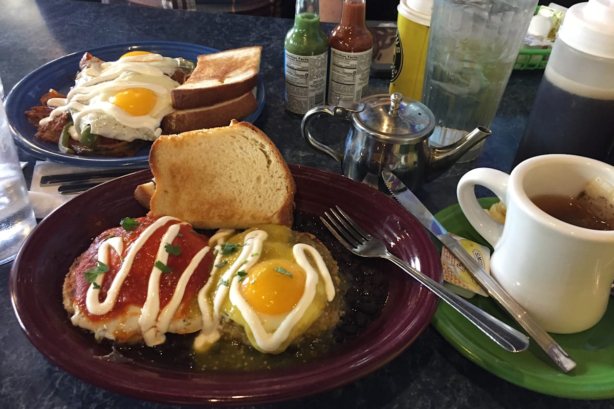 Starliner Diner Delivery Menu | Order Online | 4121 Main Street ...