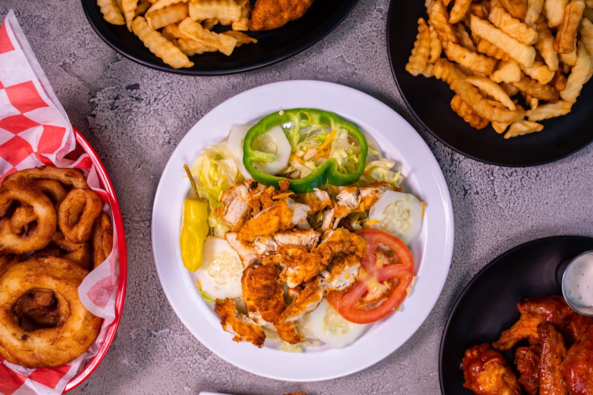 Bluff Park Wings & Grill - Hoover, AL Restaurant | Menu + Delivery ...