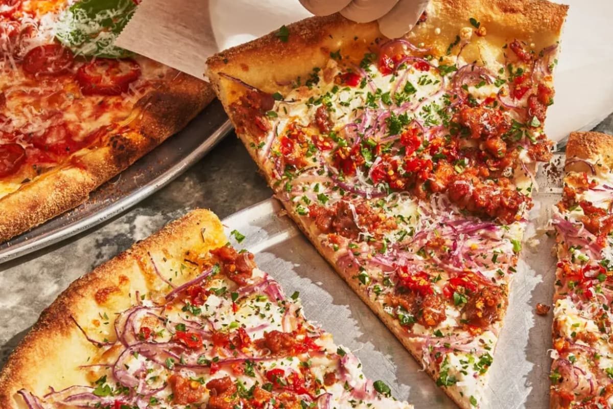 Lucia Pizza Of SoHo - New York, NY Restaurant | Menu + Delivery | Seamless