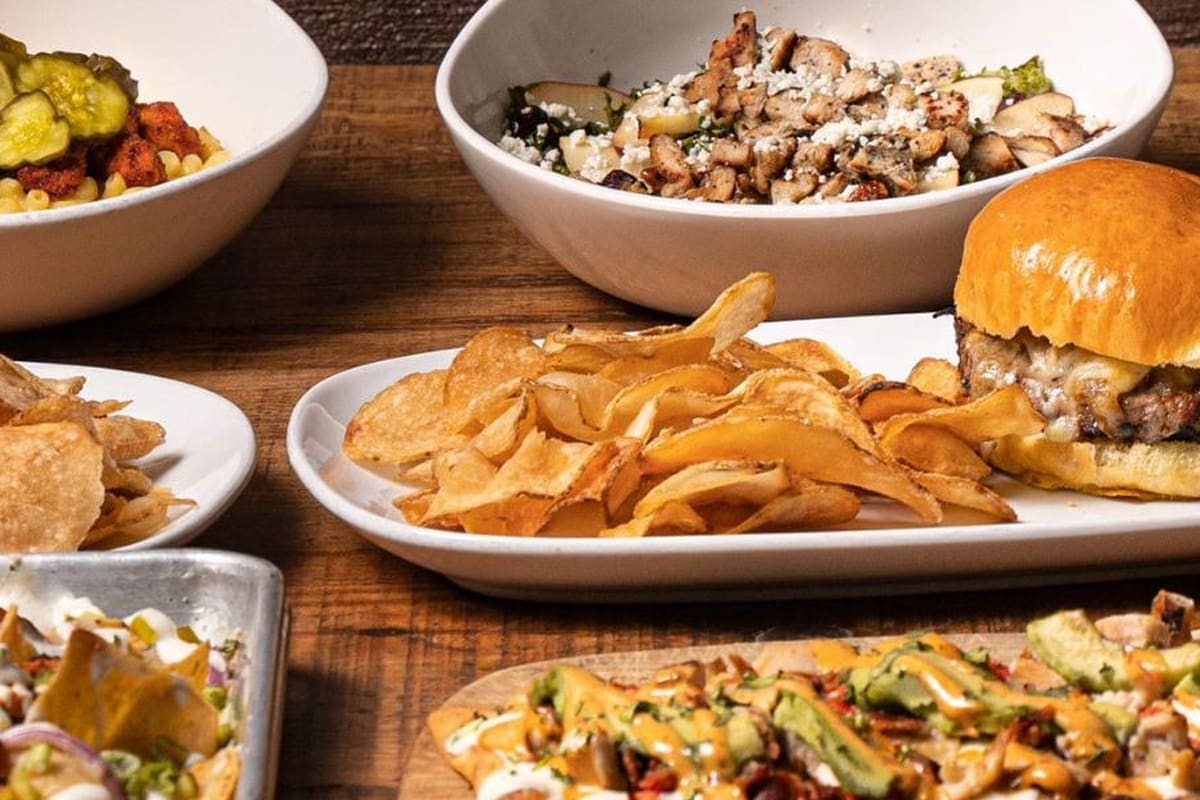 The Pour House - Exton, PA Restaurant | Menu + Delivery | Seamless