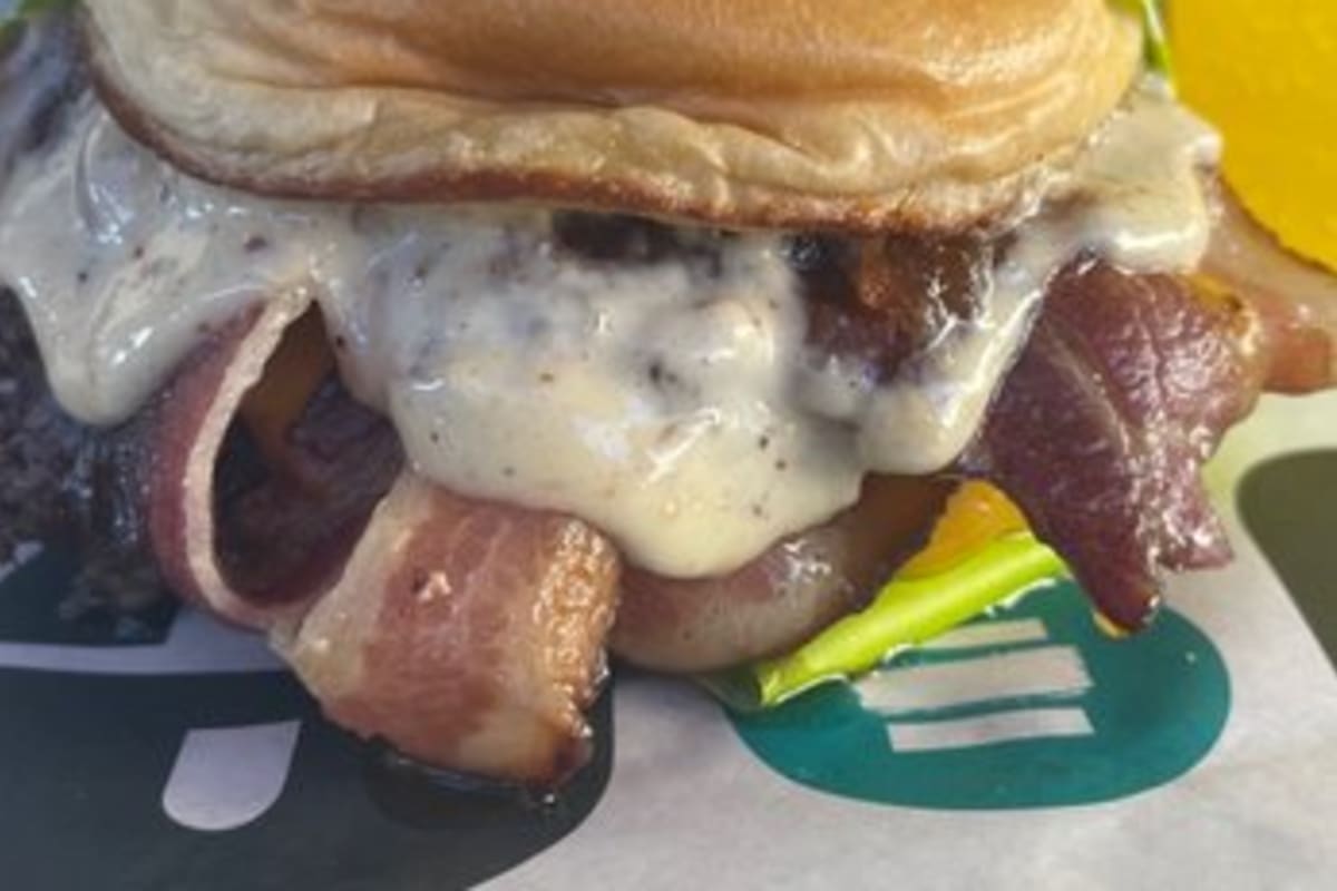 Eazzy Burger Delivery Menu | Order Online | 3204 West Leigh Street ...