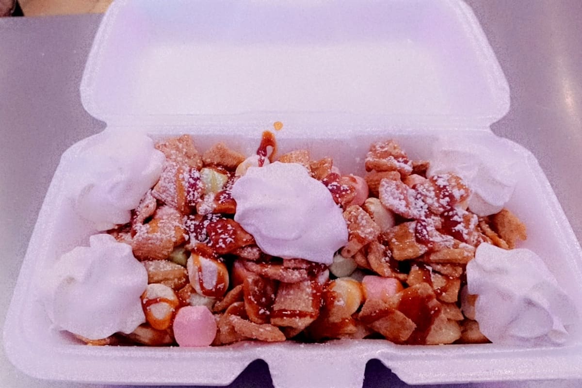 Gee's Mini Pancake - Houston, TX Restaurant | Menu + Delivery | Seamless