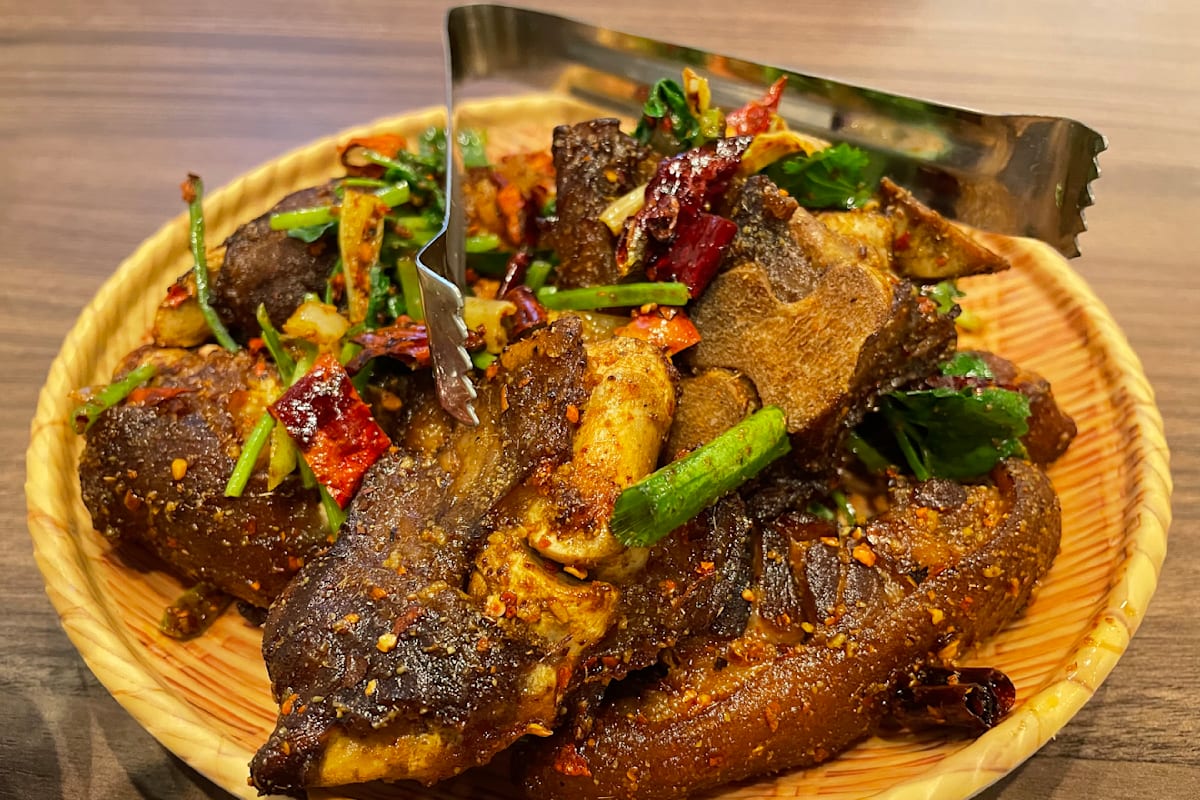 Urban Hai - Atlanta, GA Restaurant | Menu + Delivery | Seamless