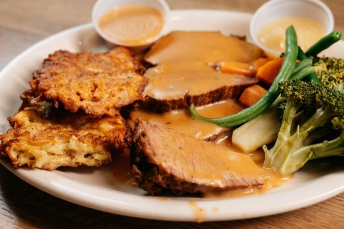 Jenny's Grill and Banquets - Chicago Ridge, IL Restaurant | Menu ...