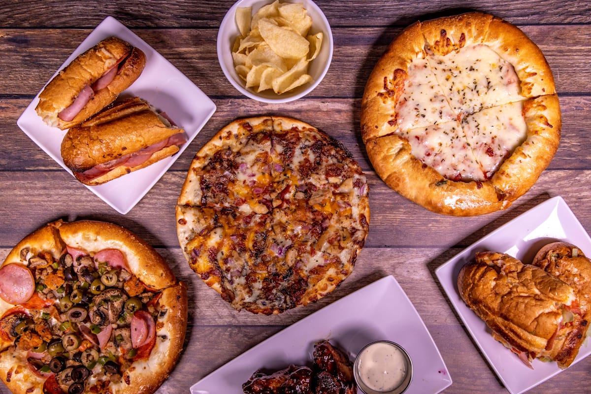 Mama's Pizza Delivery Menu | Order Online | 1700 Precinct Line Rd Hurst ...