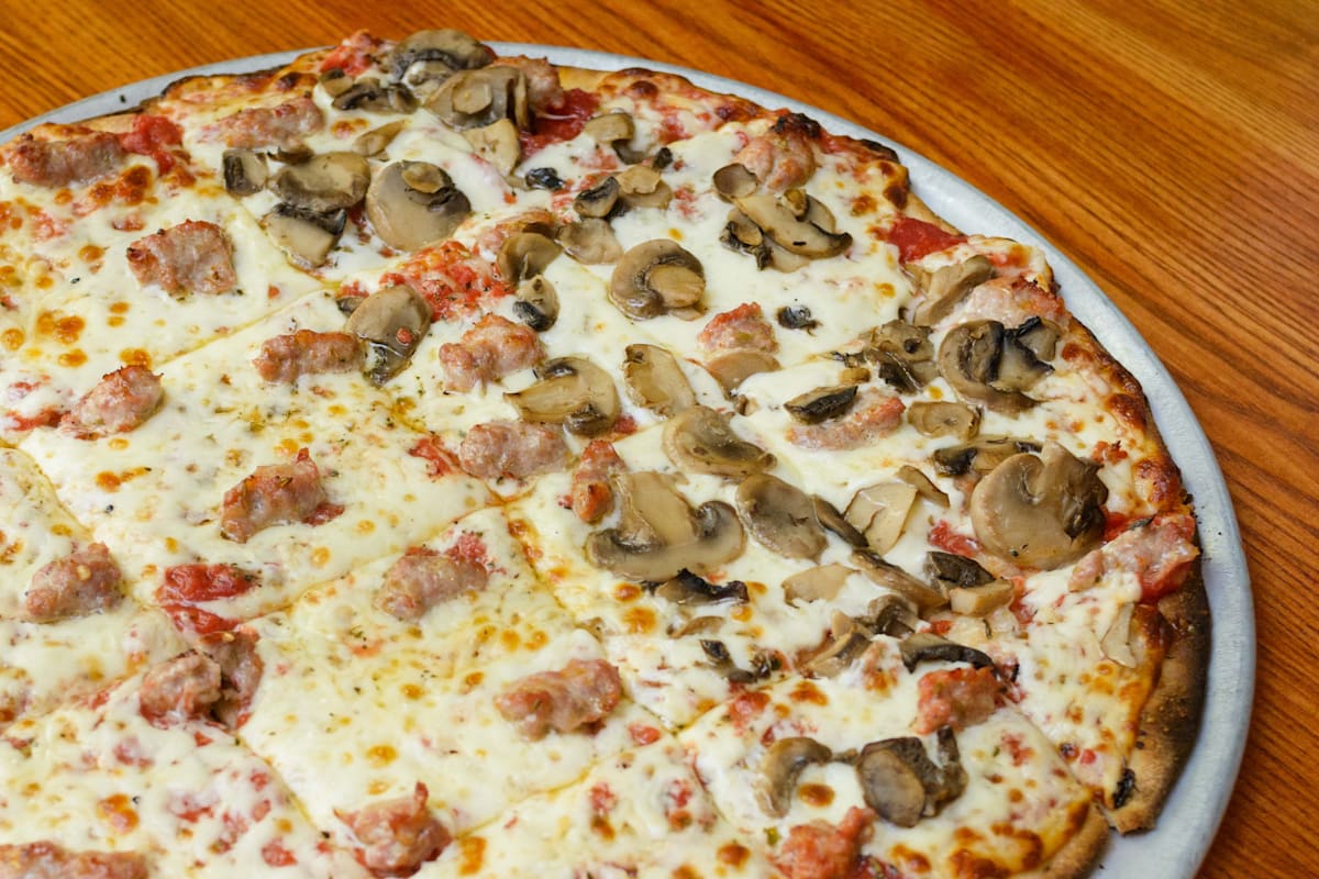 Armand's Pizzeria and Grille Delivery Menu | Order Online | 190 Halpine ...