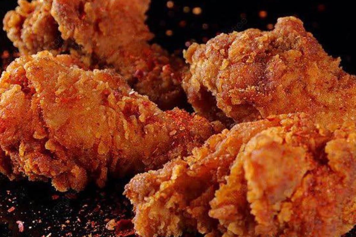 Three Bros Hot Chicken & Bubble Tea - Lindenhurst, IL Restaurant | Menu ...