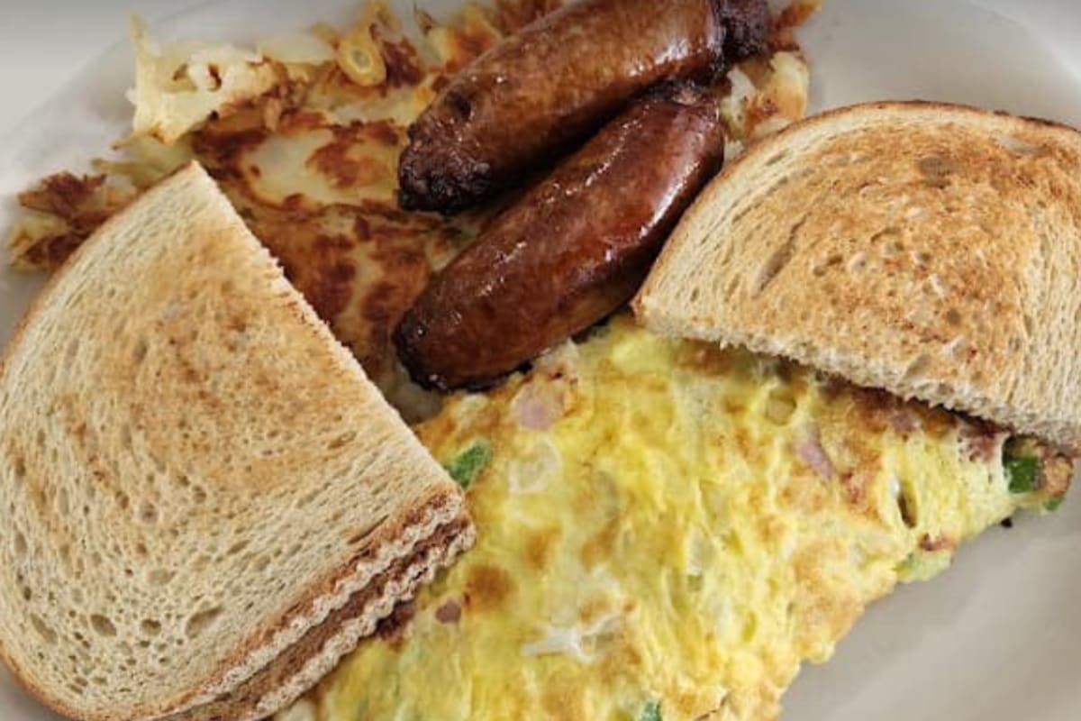 Alice's Diner Delivery Menu | Order Online | 1665 Lincoln Hwy E ...