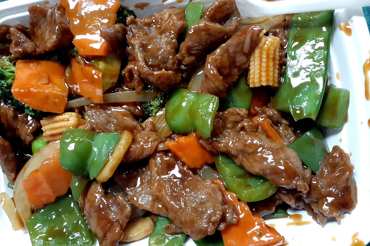 Super Chinese Restaurant Delivery Menu | Order Online | 7235 W Taft St ...