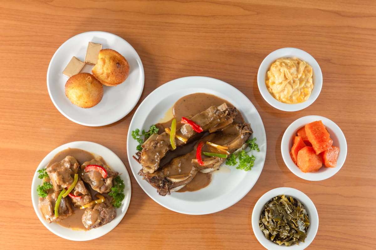 Ms Bs M&M Soul Food Restaurant - Los Angeles, CA Restaurant | Menu ...