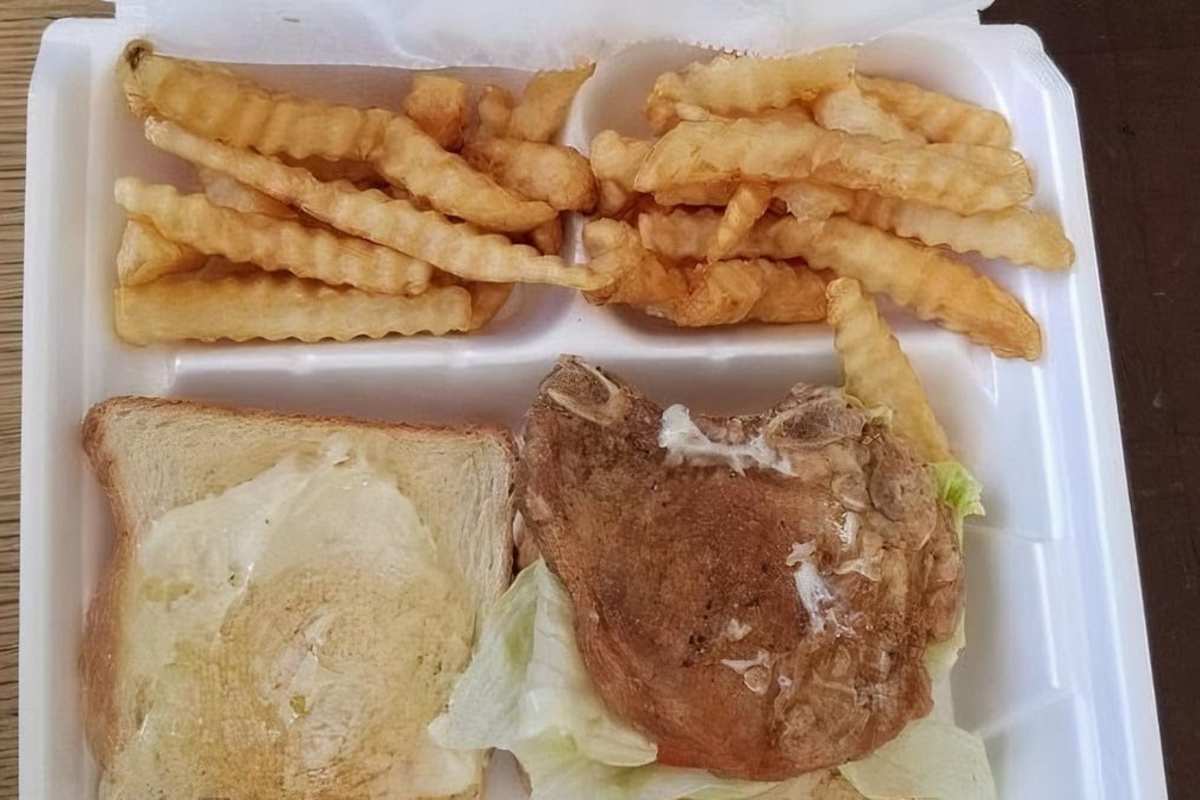 Big John's Restaurant - Jackson, MS Restaurant | Menu + Delivery | Seamless