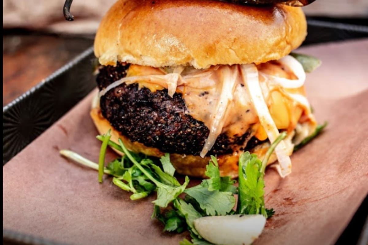 Hindsight BBQ Delivery Menu | Order Online | 1503 Thomaston Ave ...