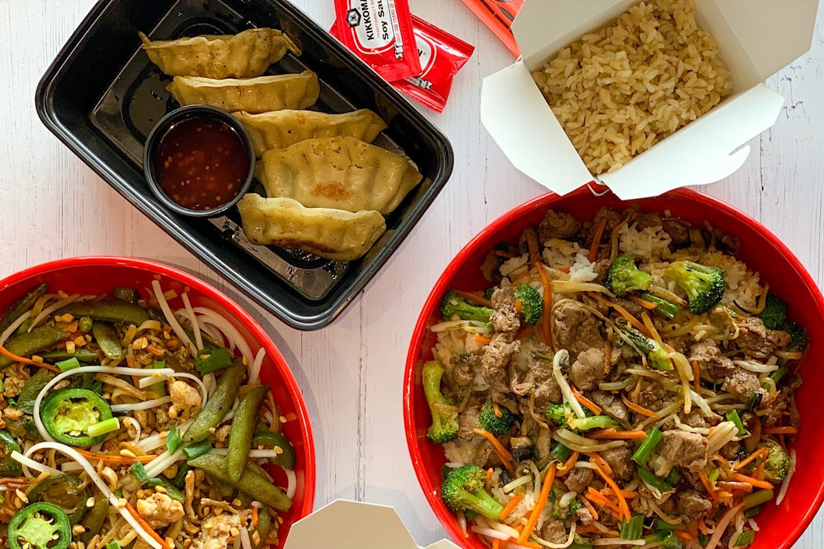 Flat Top Grill Delivery Menu | Order Online | 30 S Wabash Ave Chicago ...