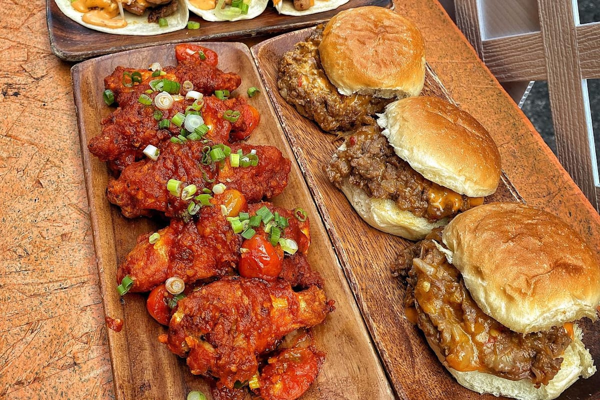 SET NoLibs - Philadelphia, PA Restaurant | Menu + Delivery | Seamless