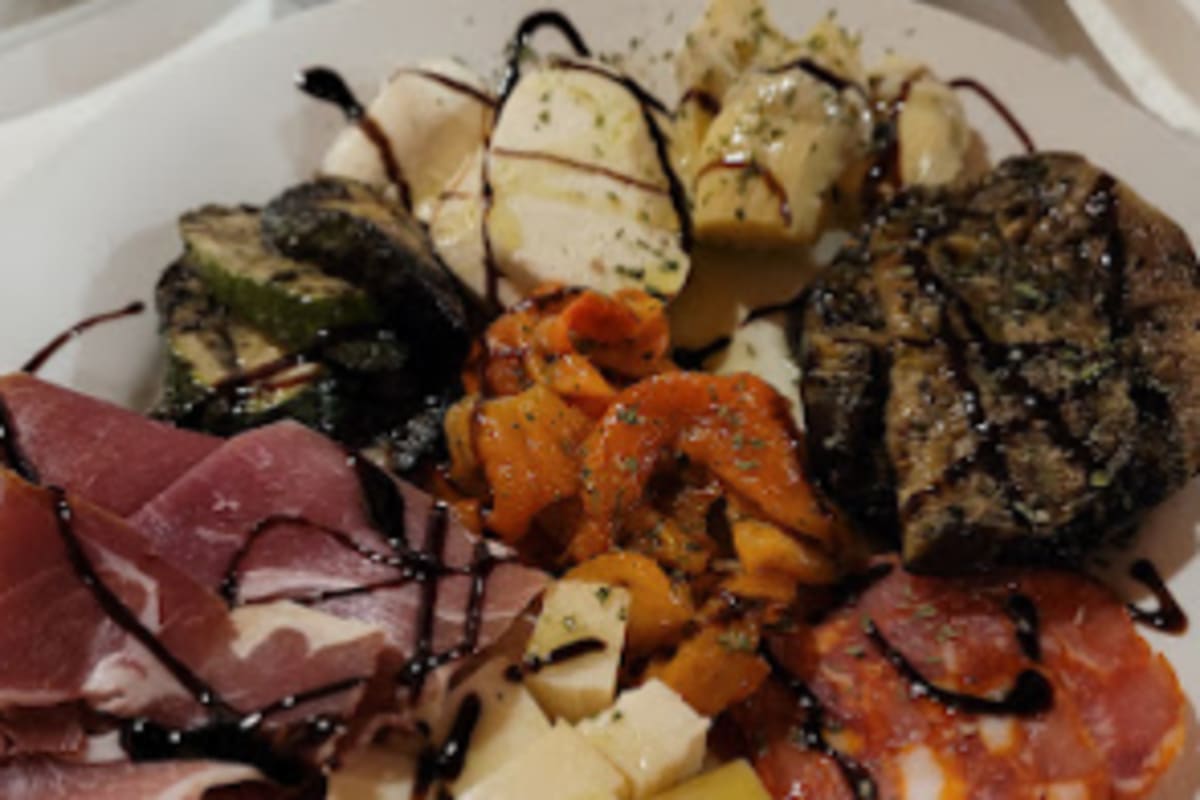 Paradiso Restaurant - Jamison, PA Restaurant | Menu + Delivery | Seamless