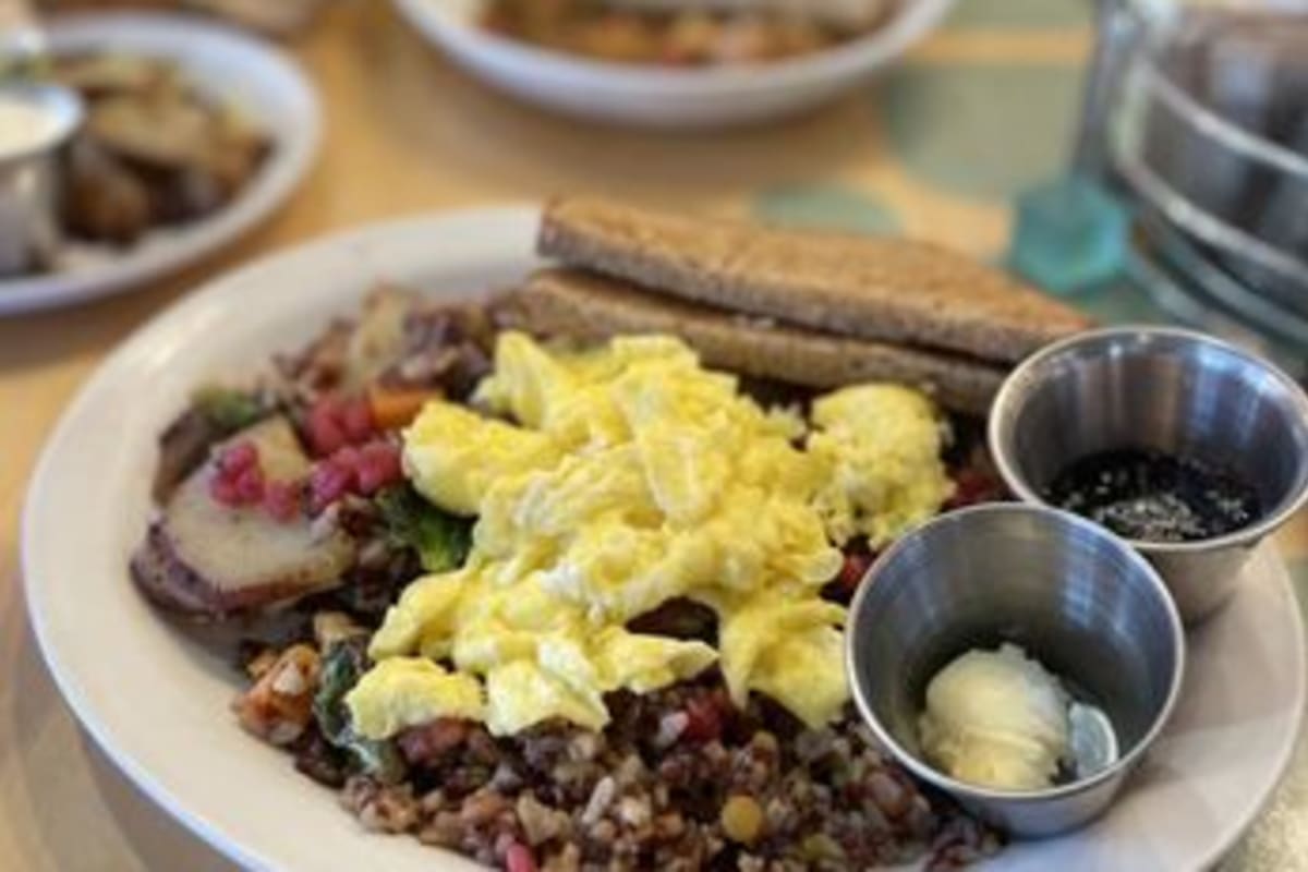 Jelly Cafe (13th street) Delivery Menu | Order Online | 600 East 13th ...