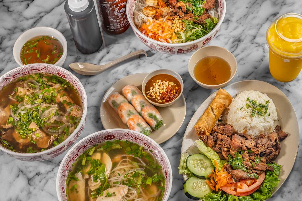 Pho Ben Delivery Menu | Order Online | 5422 Bellaire Boulevard Bellaire ...