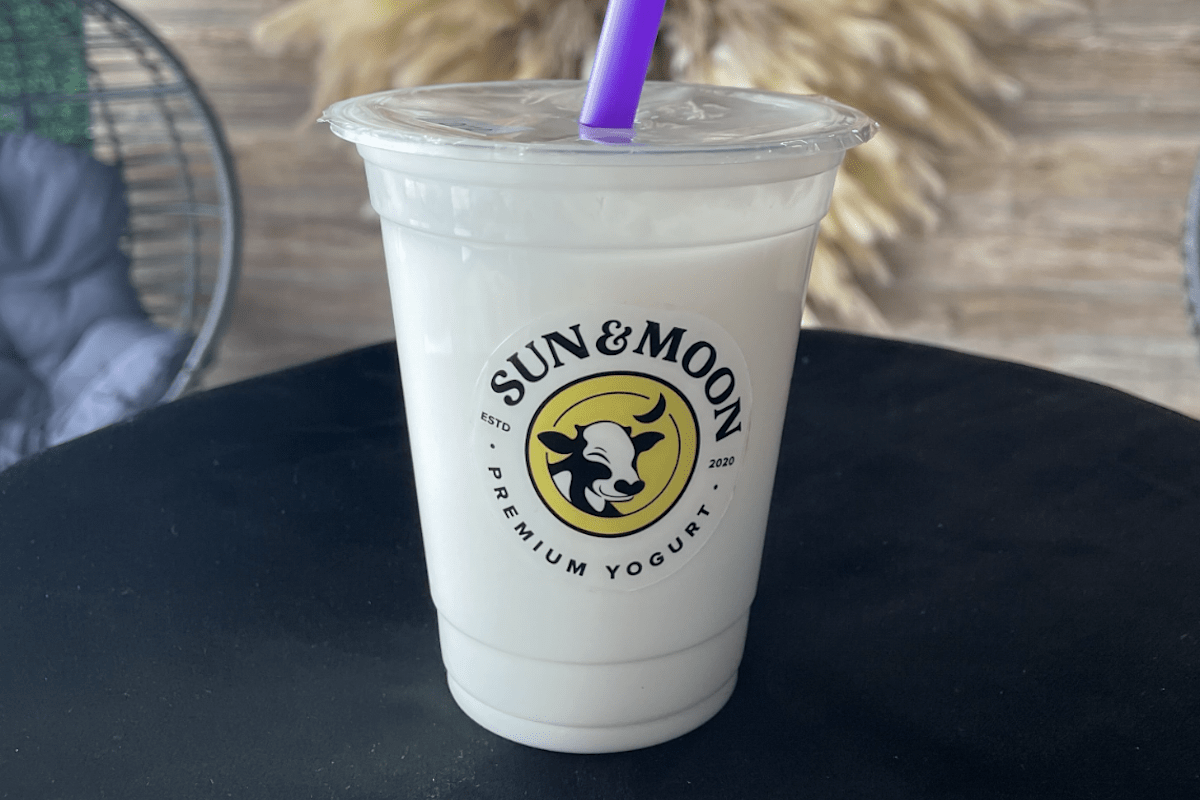 Sun Moon Cafe Delivery Menu Order Online 10 West Market Sun Moon Cafe Delivery Menu Order Online 10 West Market