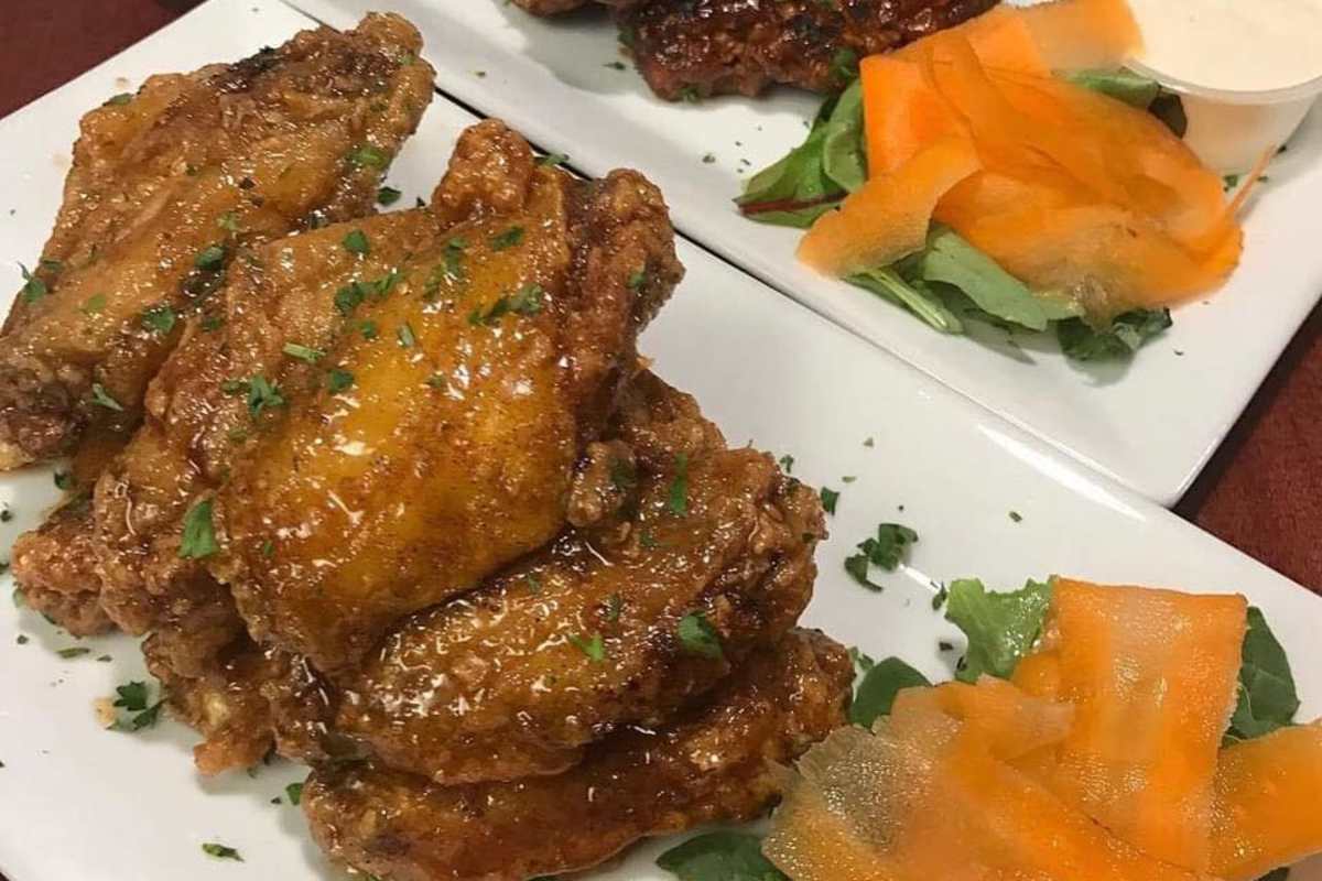 Flight - Baltimore, MD Restaurant | Menu + Delivery | Seamless