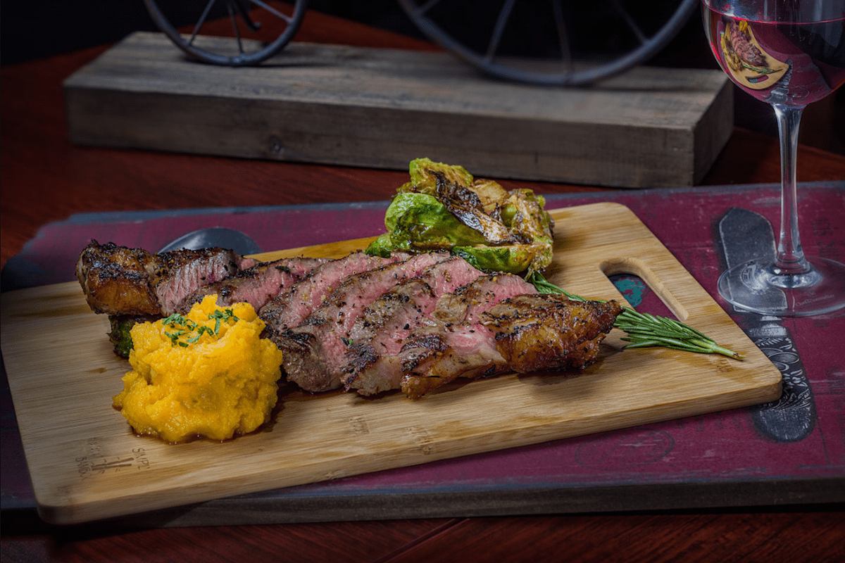 Barn Door Restaurant Delivery Menu | Order Online | 37 Ethan Allen Hwy ...