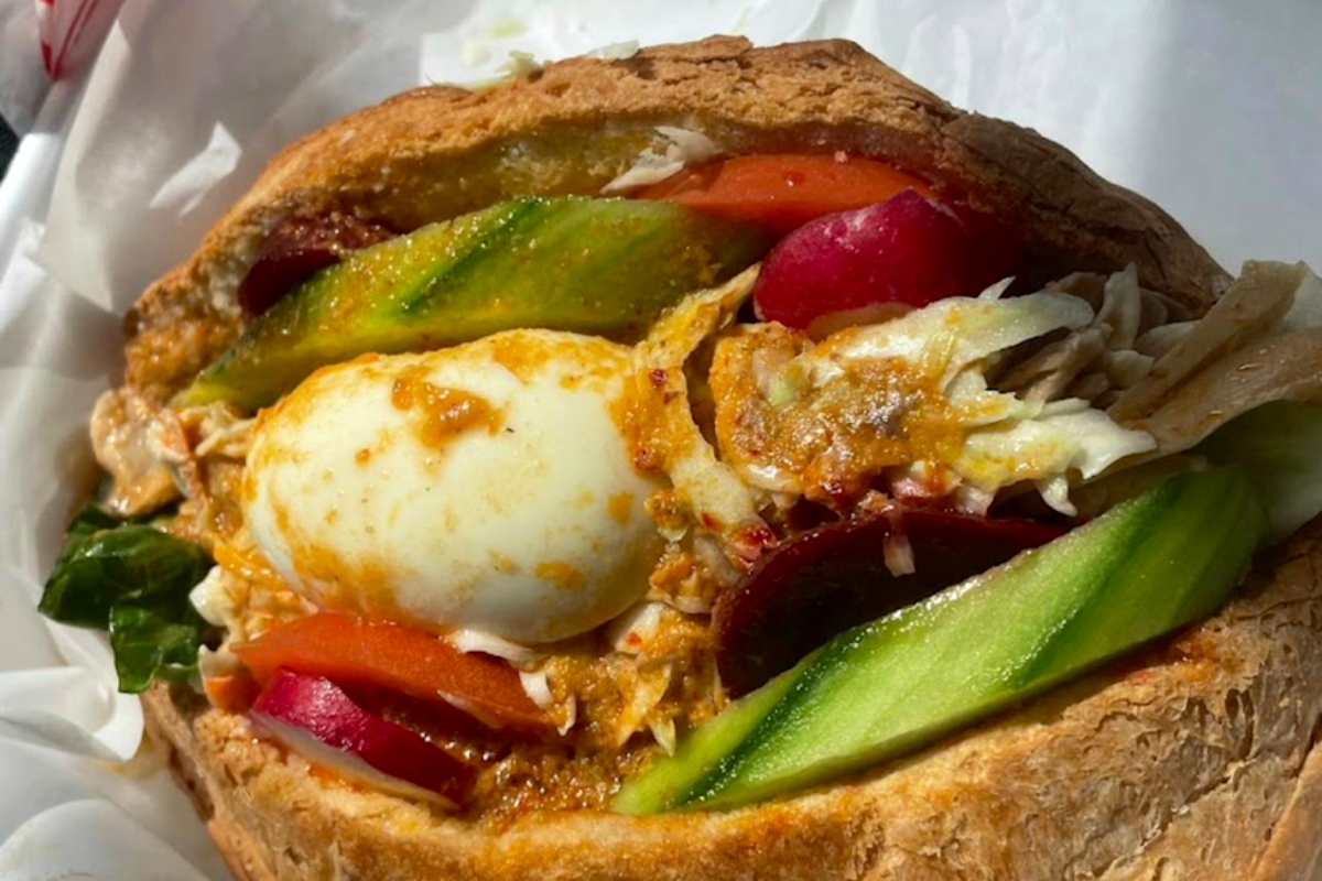 Cabal Aqui Food Truck Delivery Menu | Order Online | 4609 Cherry St ...