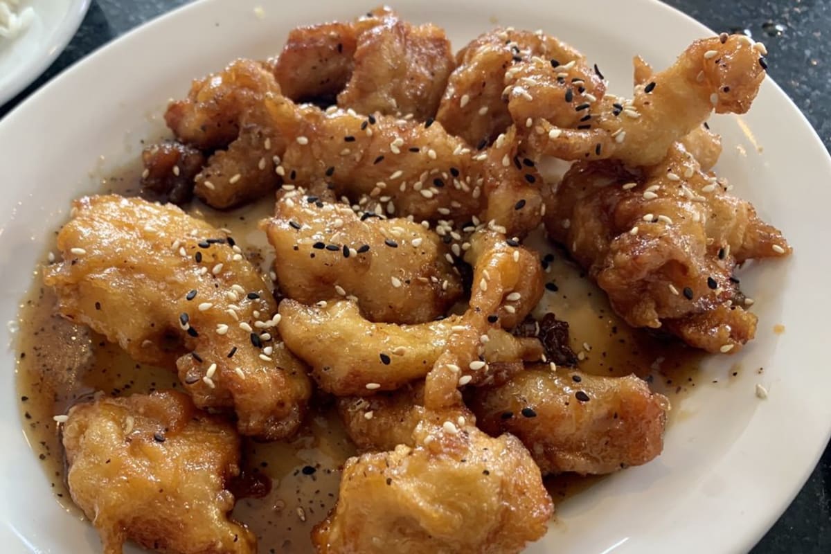 Thai Kitchen Restaurant Delivery Menu | Order Online | 1120 E 12th St ...