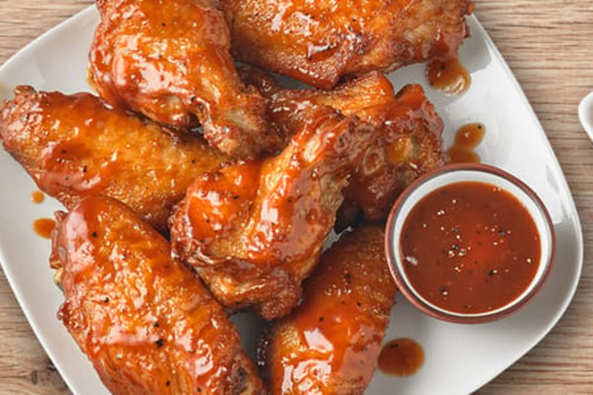 Wingin Out Delivery Menu | Order Online | 916 East Broadway Columbia ...