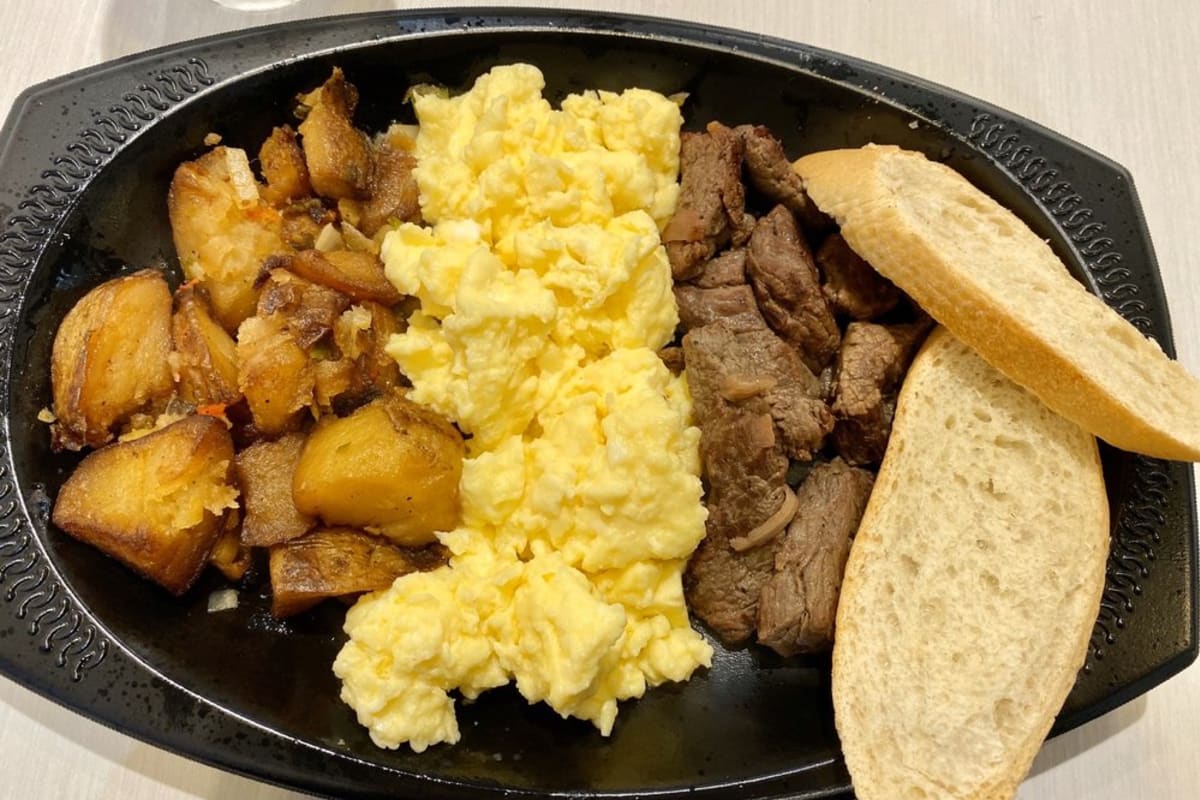 Don Pan Bakery Delivery Menu | Order Online | 11045 Pines Blvd ...