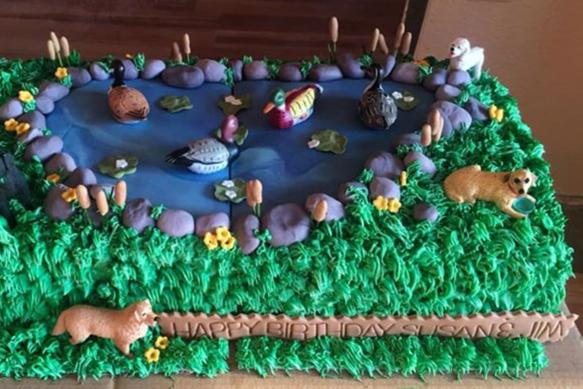 Custom Cakes by Kitchen Delivery Menu | Order Online | 59 Damonte Ranch ...