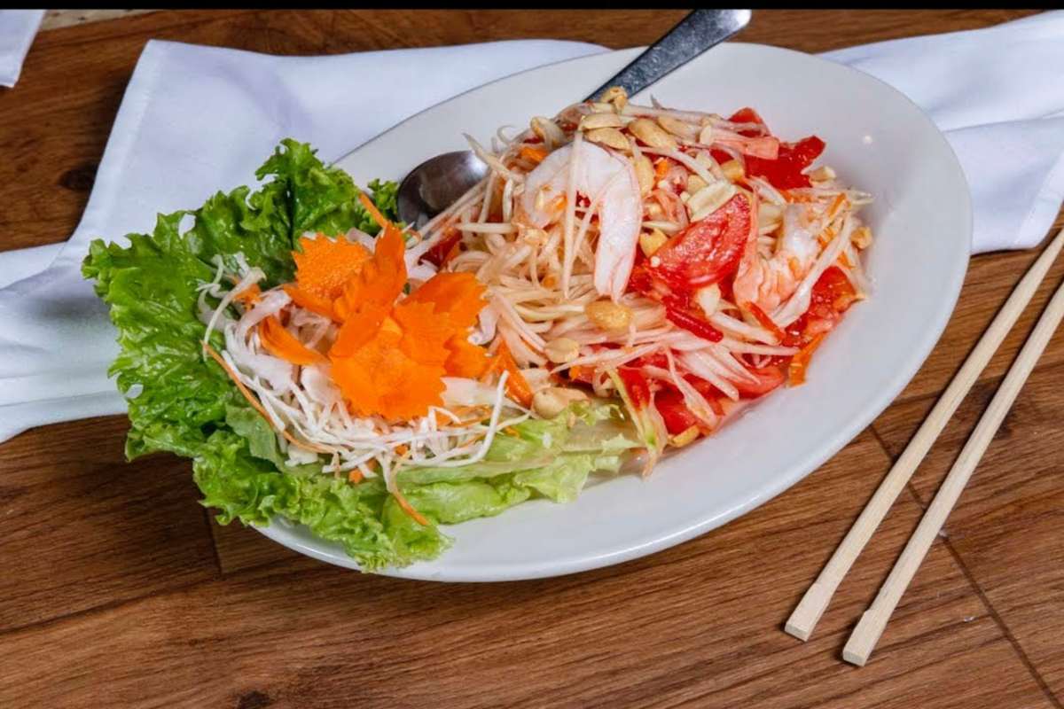 Bangkok Thai & Sushi Delivery Menu | Order Online | 4077 W Algonquin Rd ...