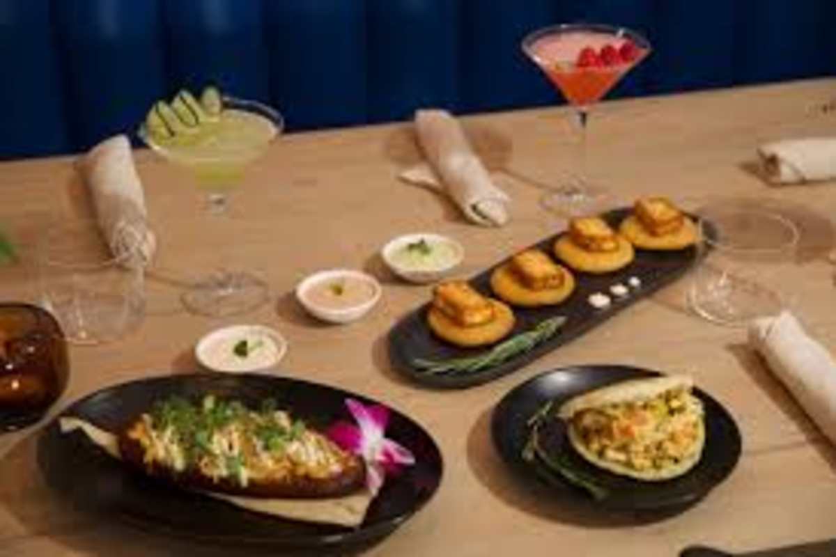 Coromoto Bar and Restaurant Delivery Menu | Order Online | 4215 Park ...