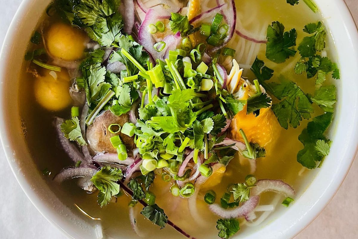 Com Ga Houston Delivery Menu | Order Online | 3350 Steve Reynolds Blvd ...