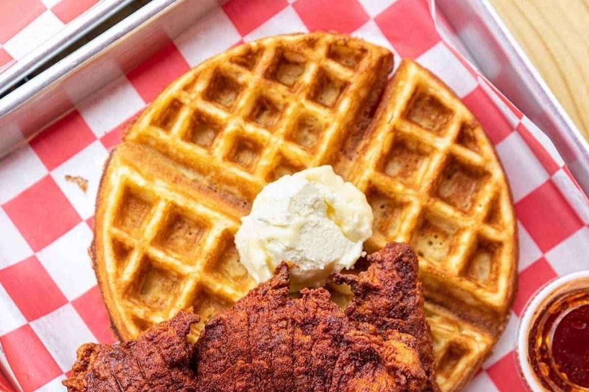 Howling Hot Chicken Delivery Menu | Order Online | 4615 Main St ...