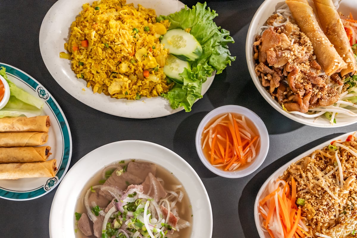 Pho House Delivery Menu | Order Online | 2224 Washtenaw Ave Ypsilanti ...